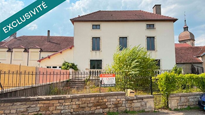 Vitrey-sur-Mance - Maison 8 pièces à vendre