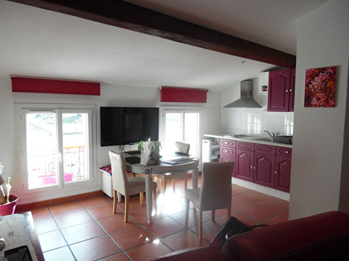 Appartement à louer - Amélie-les-Bains-Palalda - 2 pièces - 1 chambre