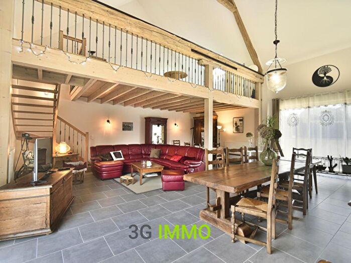 Maison à vendre - Villechauve - 5 pièces - 3 chambres