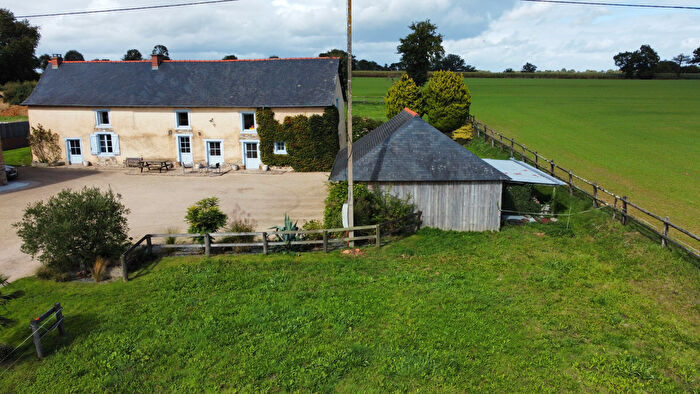 Maison à vendre - Melesse - 8 pièces - 5 chambres