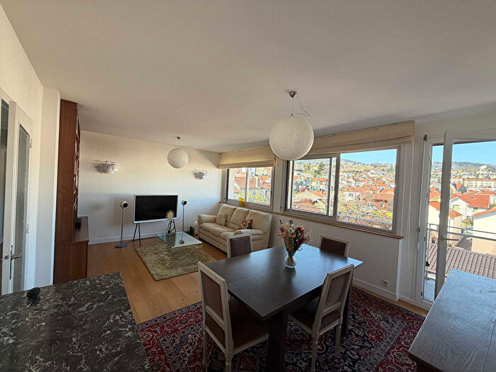 Appartement à vendre - Clermont-Ferrand, Vallières, Sallins, Poncillon - 3 pièces - 2 chambres