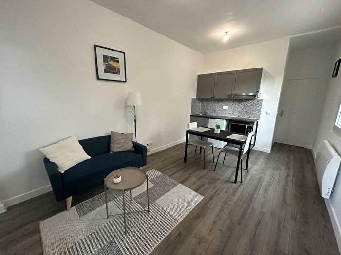 Saint Pierre, Amiens : Appartement 2 pièces à louer