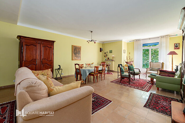 Appartement 4 pièces à Vichy, Thermal, à vendre