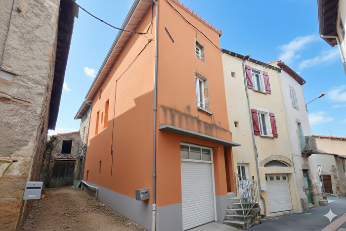 Maison à louer - Les Martres-de-Veyre - 4 pièces - 3 chambres