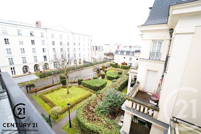 Appartement à louer - Serris - 2 pièces - 1 chambre