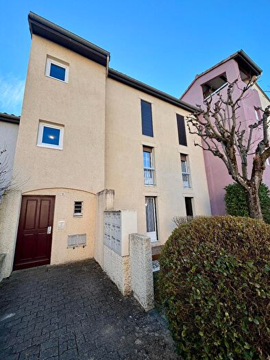 Appartement à louer - Crest - 4 pièces - 2 chambres