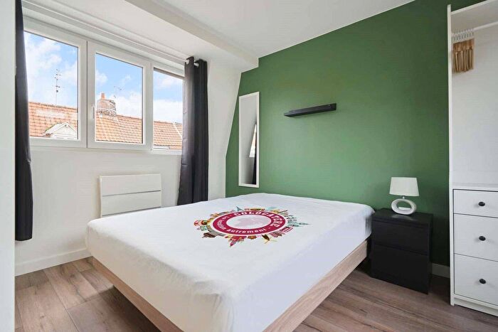 Appartement à louer - Caulier, Lille - 1 pièce