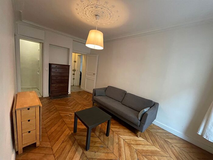 Paris 10ème, Château d'Eau, Lancry : Appartement 3 pièces à vendre