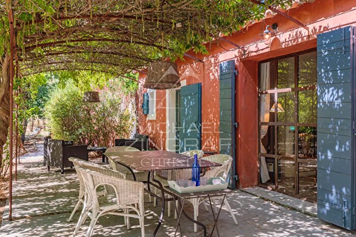 Maison à vendre - Roussillon - 7 pièces - 5 chambres