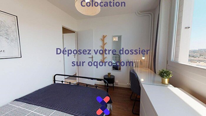Appartement 5 pièces à Le Bachut, Lyon 8ème arrondissement, à louer