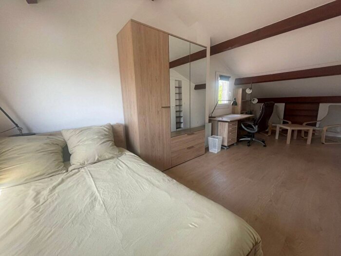 Maison à louer - Cergy - 7 pièces - 6 chambres