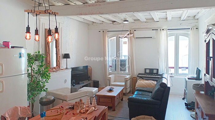 Appartement à louer - Bollène, Centre-ville - 3 pièces - 2 chambres