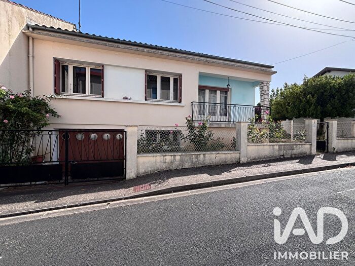 Saintes, La Gare, Sébastien de Brouard, La Fenêtre : Maison 4 pièces à vendre