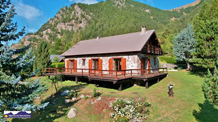 Maison à vendre - Belvédère - 6 pièces - 4 chambres