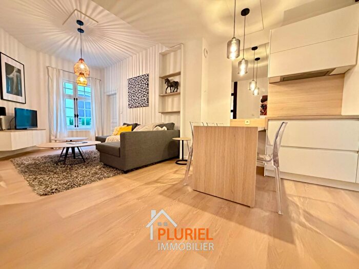 Appartement à louer - Strasbourg - 2 pièces - 1 chambre