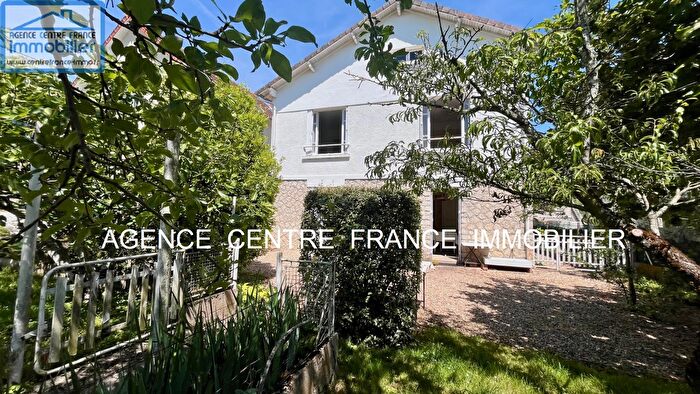 Maison 4 pièces à vendre à Bourges, Aéroport, Vauvert, Pierrelay, Pissevieille