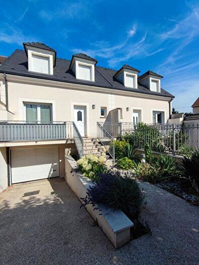 Appartement à louer - Bord de Marne, Champs-sur-Marne - 1 pièce