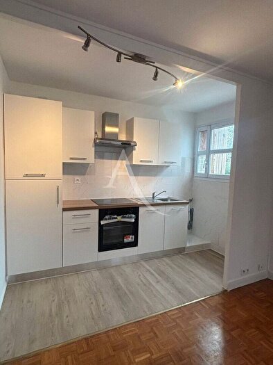 Appartement à louer - Le Fort, Vitry-sur-Seine - 2 pièces - 1 chambre