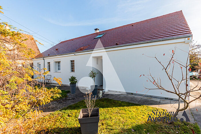 Maison à vendre - Breuillet - 6 pièces - 4 chambres