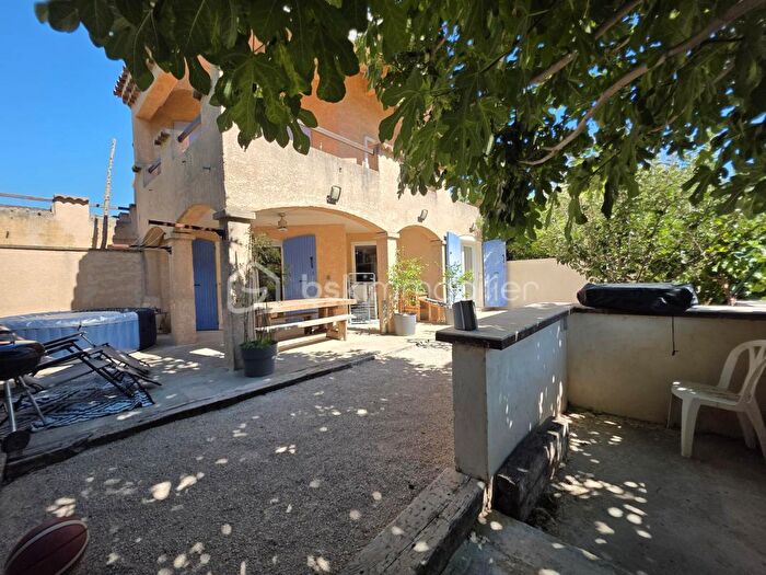 Appartement à vendre - Paradou - 2 pièces - 1 chambre