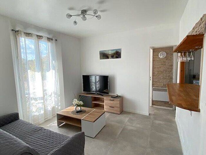 Appartement à louer - Gardure, Bouc-Bel-Air - 2 pièces - 1 chambre