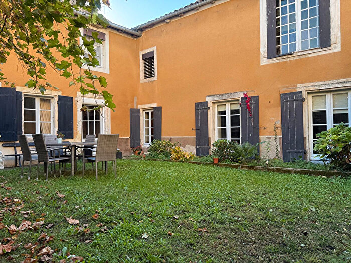 Maison à vendre - Blaye - 6 pièces - 5 chambres