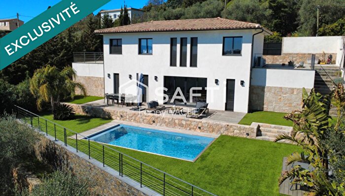 Maison à vendre - Le Tignet - 5 pièces - 4 chambres