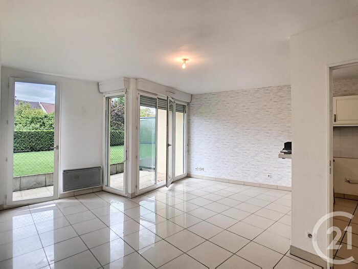 Appartement 3 pièces à Crépy-en-Valois, Prévert, Vassal, à louer