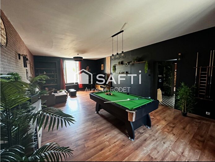 Maison à vendre - Chavin - 6 pièces - 4 chambres