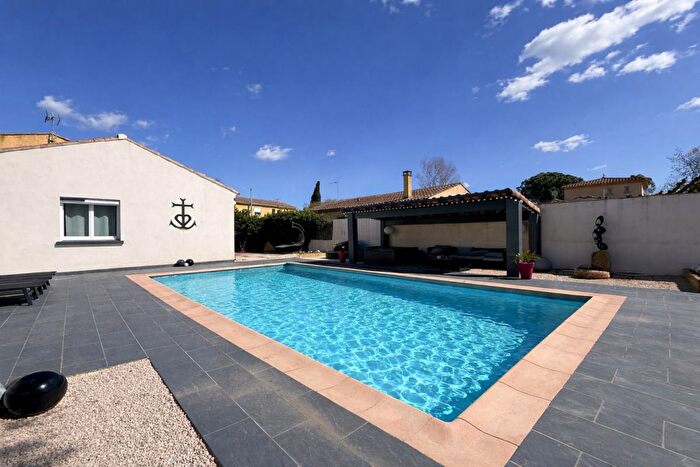 Maison à vendre - Vauvert - 6 pièces - 5 chambres