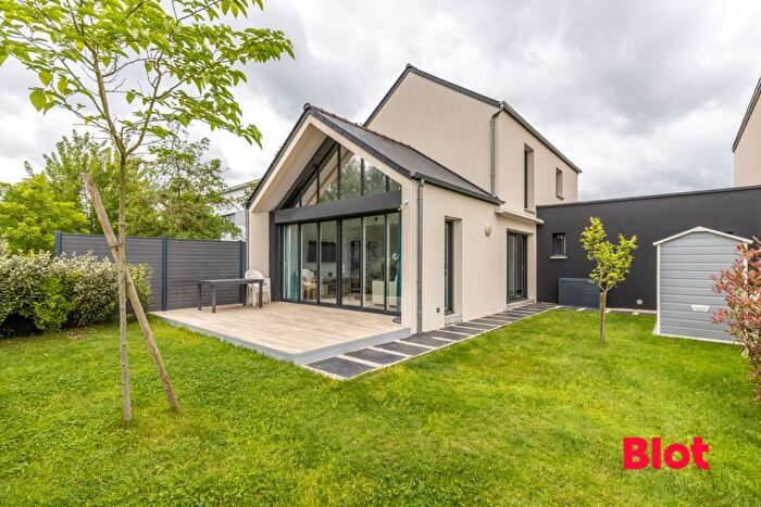 Châteaugiron - Maison 5 pièces à vendre