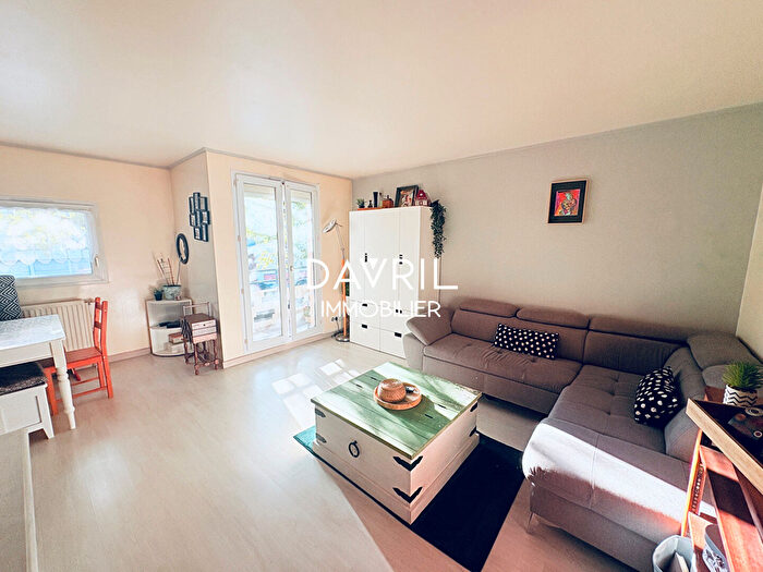 Appartement 2 pièces à Jouy-le-Moutier, Merisiers, Ecancourt, Côte-des-Carrières, Tremblays, à vendre