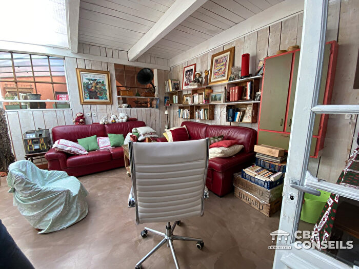 Maison à vendre - Lempdes-sur-Allagnon - 14 pièces - 8 chambres