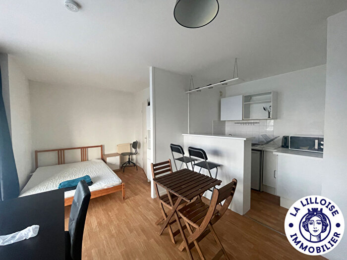 Appartement à louer - Lille, Centre-ville, Euralille - 1 pièce