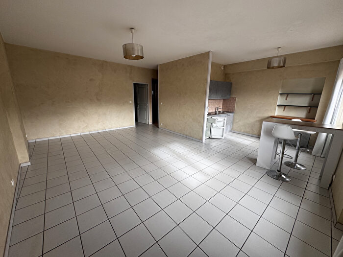 Appartement à louer - Toulouse, Les Carmes-Esquirol - 2 pièces - 1 chambre