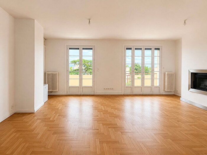 Bourg-Charité, Narbonne : Appartement 4 pièces à louer