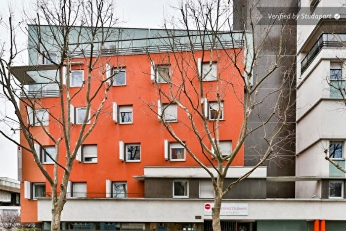 Paris 18ème, Porte de Clignancourt, Porte Montmartre, Moskowa - Appartement 1 pièce à vendre