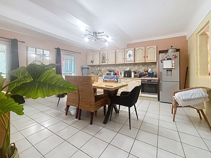 Maison à vendre - Istres, Etang - 4 pièces - 3 chambres