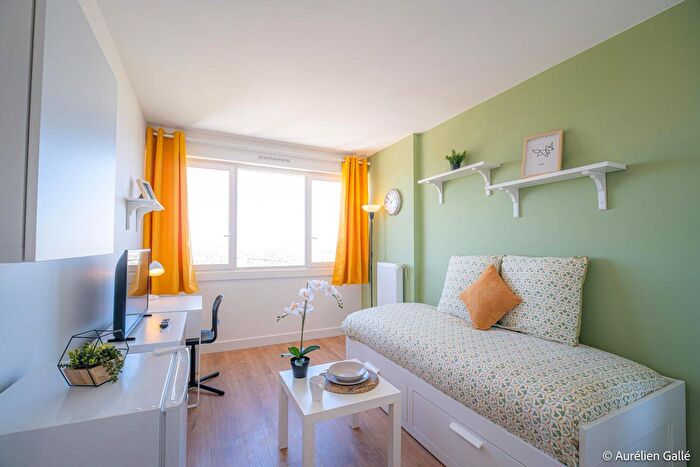 Appartement 1 pièce à La Saussaie Beauclair, Rosny-sous-Bois, à louer