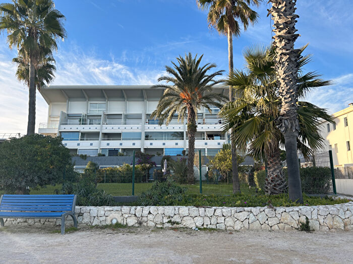 Appartement à vendre - Villeneuve-Loubet, Plage - 1 pièce - 1 chambre