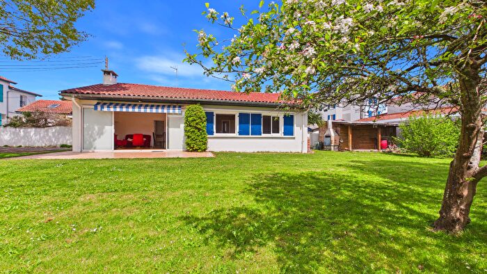 Maison à vendre - Anglet, Chassin - 4 pièces - 3 chambres