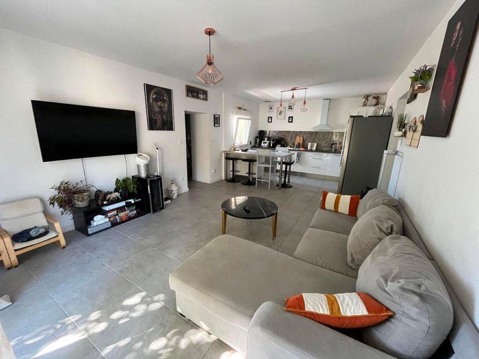 Appartement 5 pièces à louer - Oytier-Saint-Oblas