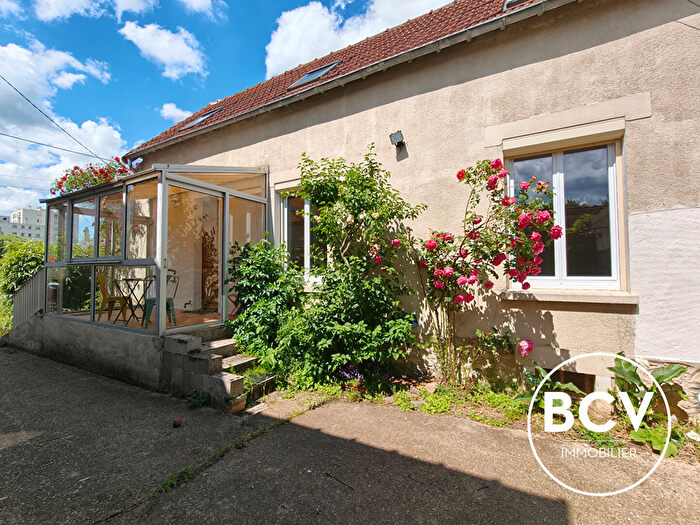 Lucé, Centre-ville : Maison 4 pièces à vendre