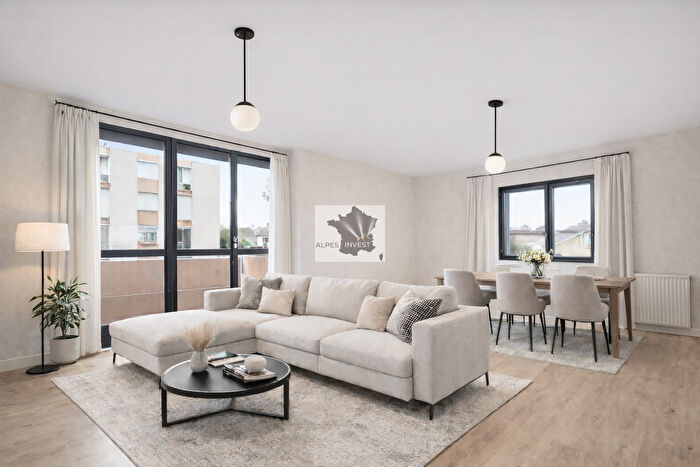 Appartement à vendre - Pontcharra - 5 pièces - 3 chambres