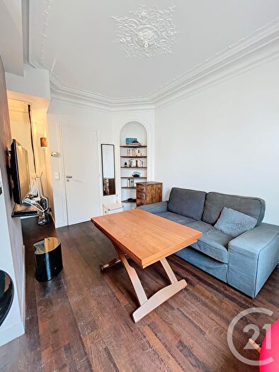 Levallois-Perret, Henri Barbusse : Appartement 1 pièce à louer