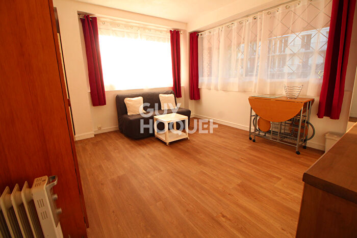 Chaville, Doisu : Appartement 1 pièce à louer