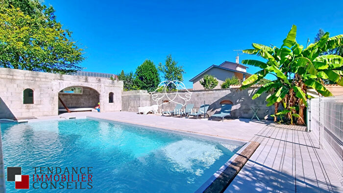 Saint-Étienne-des-Oullières - Maison 7 pièces à vendre