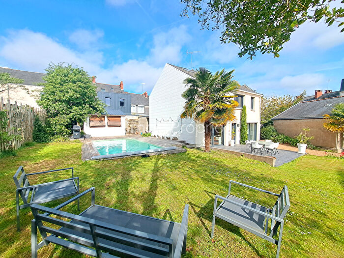 Maison à vendre - Angers, Deux-Croix, Banchais, Grand Pigeon - 7 pièces - 5 chambres