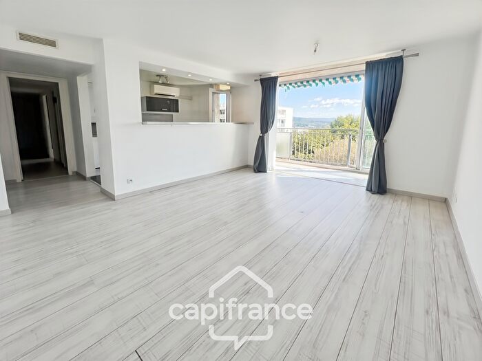 Appartement à vendre - La Ciotat, Groupède, Le Pin de la Fade, Saint-Loup - 4 pièces - 3 chambres