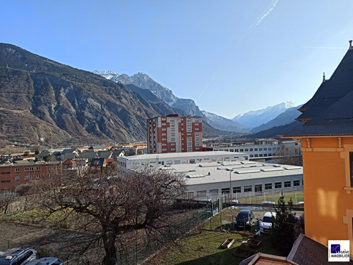 Appartement 3 pièces à Saint-Jean-de-Maurienne, à vendre